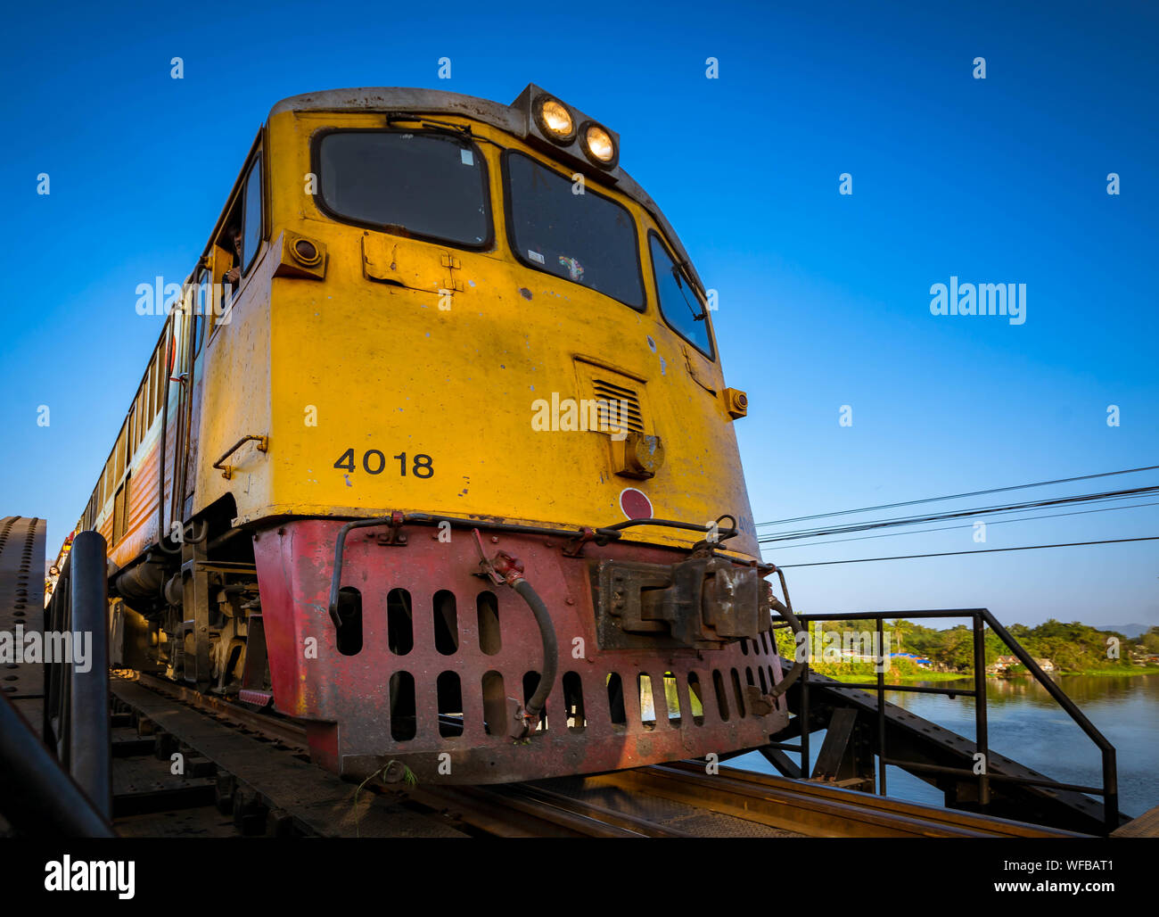 Yellow and blue train hi-res stock photography and images - Alamy