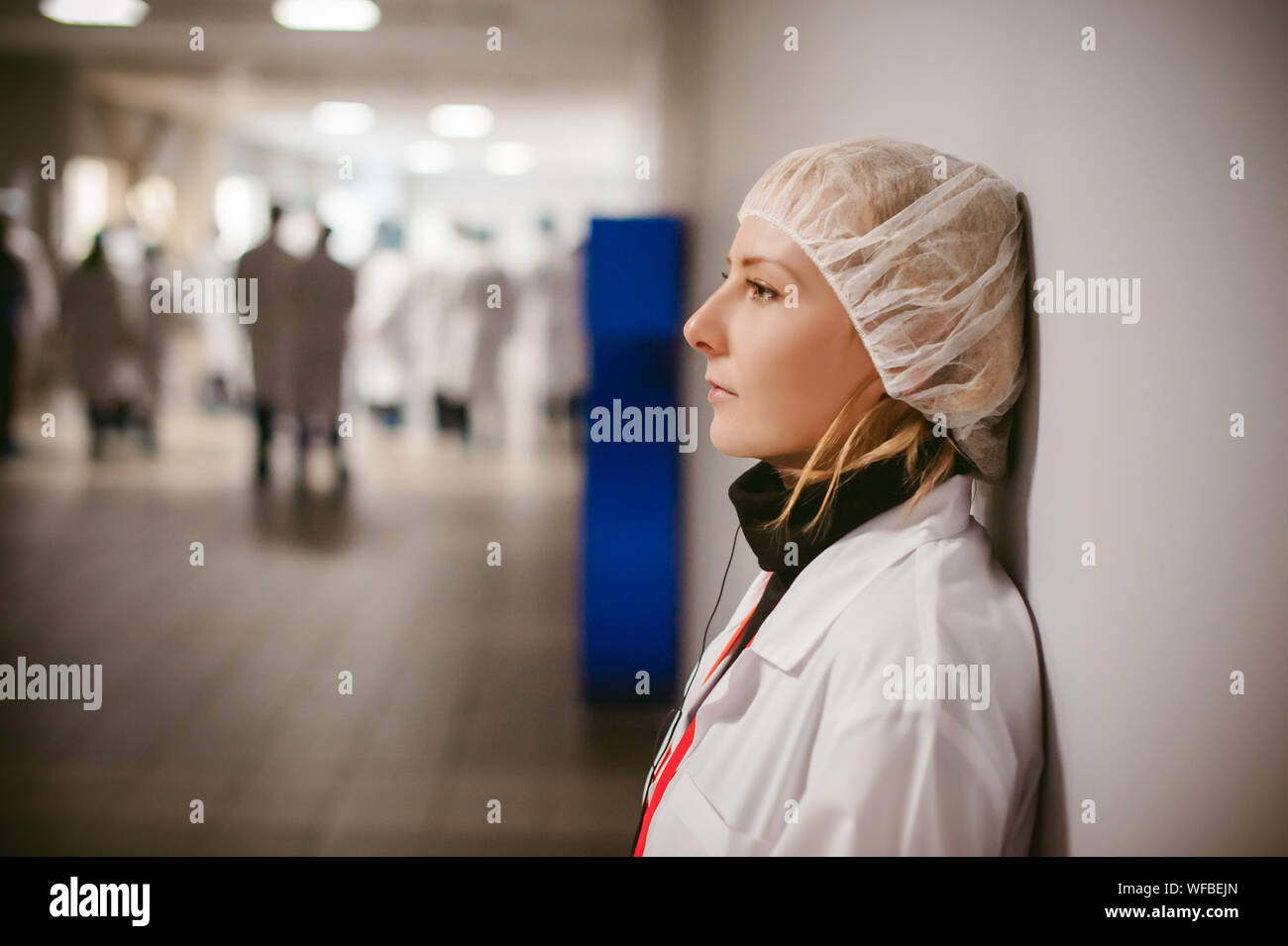 Doctor cap hi-res stock photography and images - Alamy