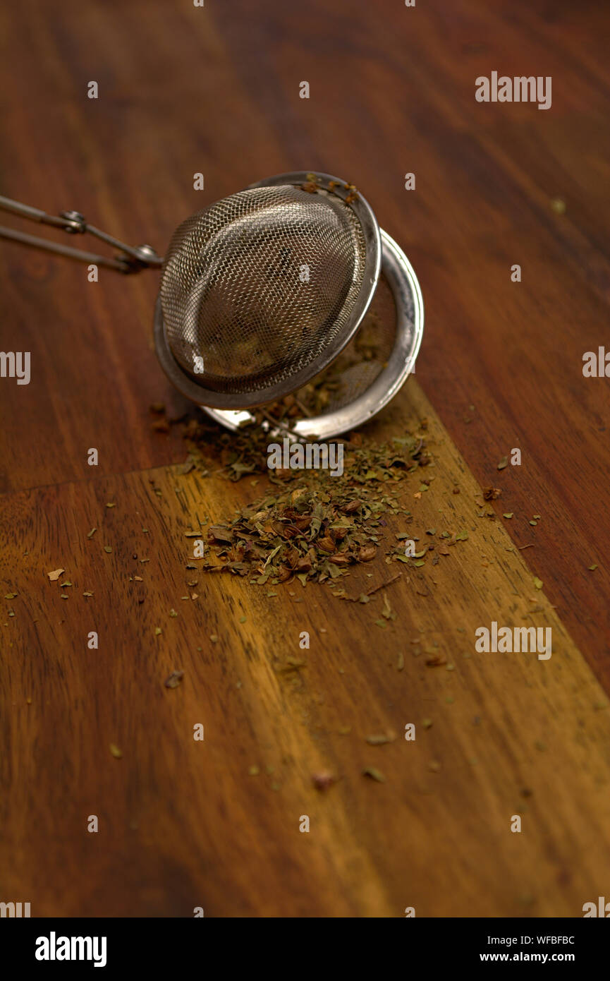 Tea spilling hi-res stock photography and images - Alamy