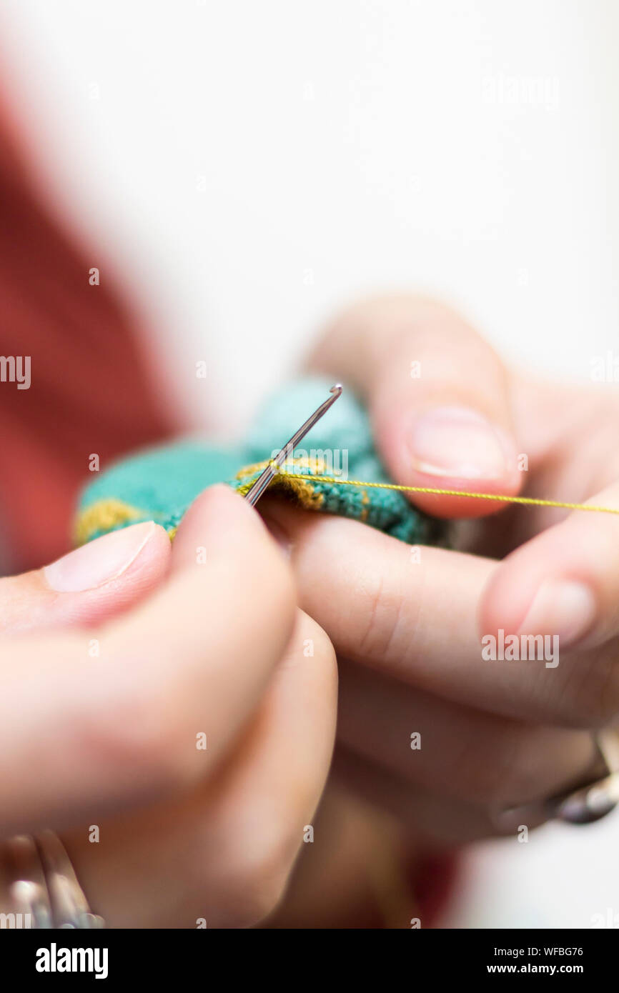 Hand crocheting hi-res stock photography and images - Alamy