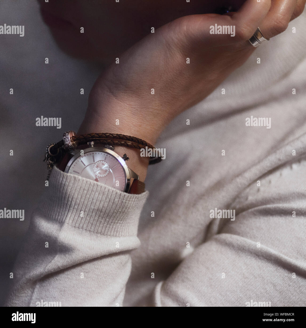Hand wrist hi-res stock photography and images - Alamy