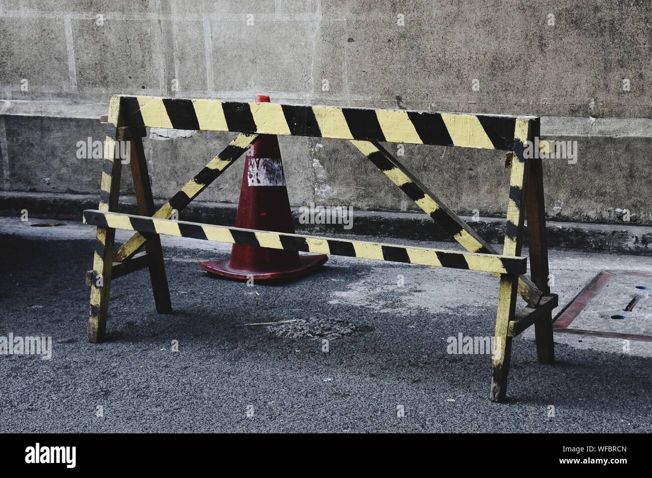 Traffic barricade hi-res stock photography and images - Alamy