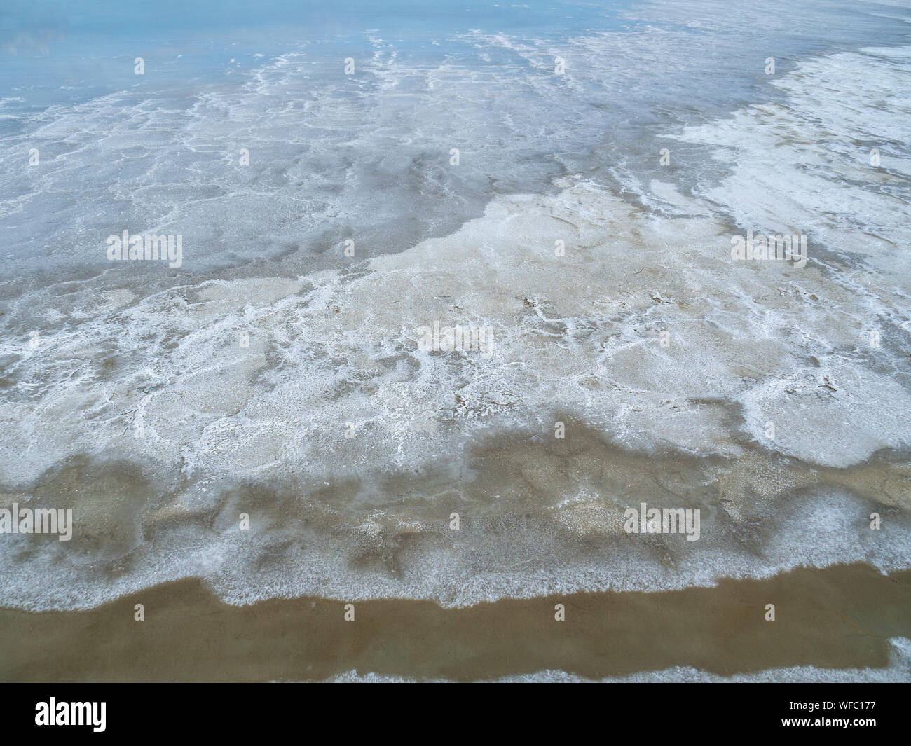 Salt evaporation ponds asia hi-res stock photography and images - Alamy