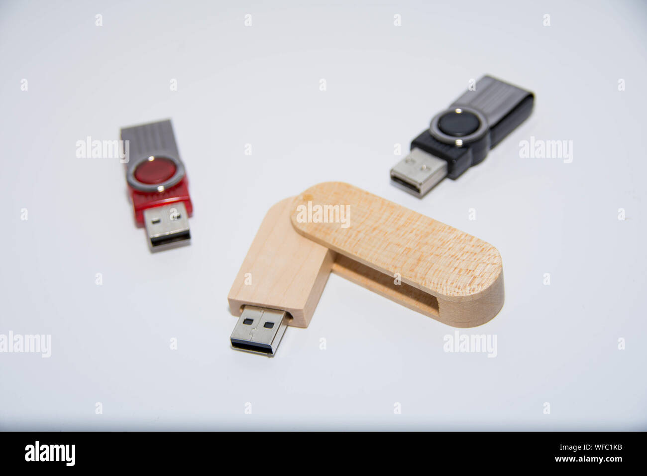 Close-up Of Usb Sticks On White Background Stock Photo - Alamy