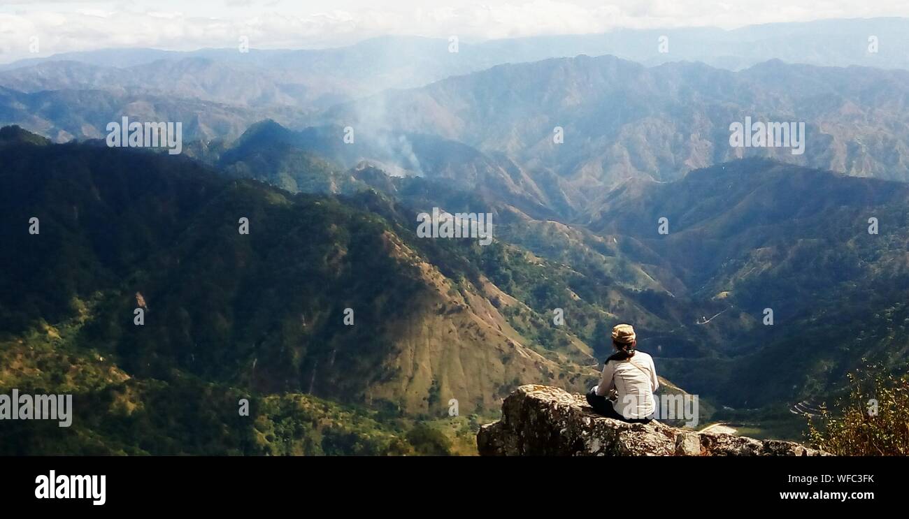 Front valley hi-res stock photography and images - Alamy