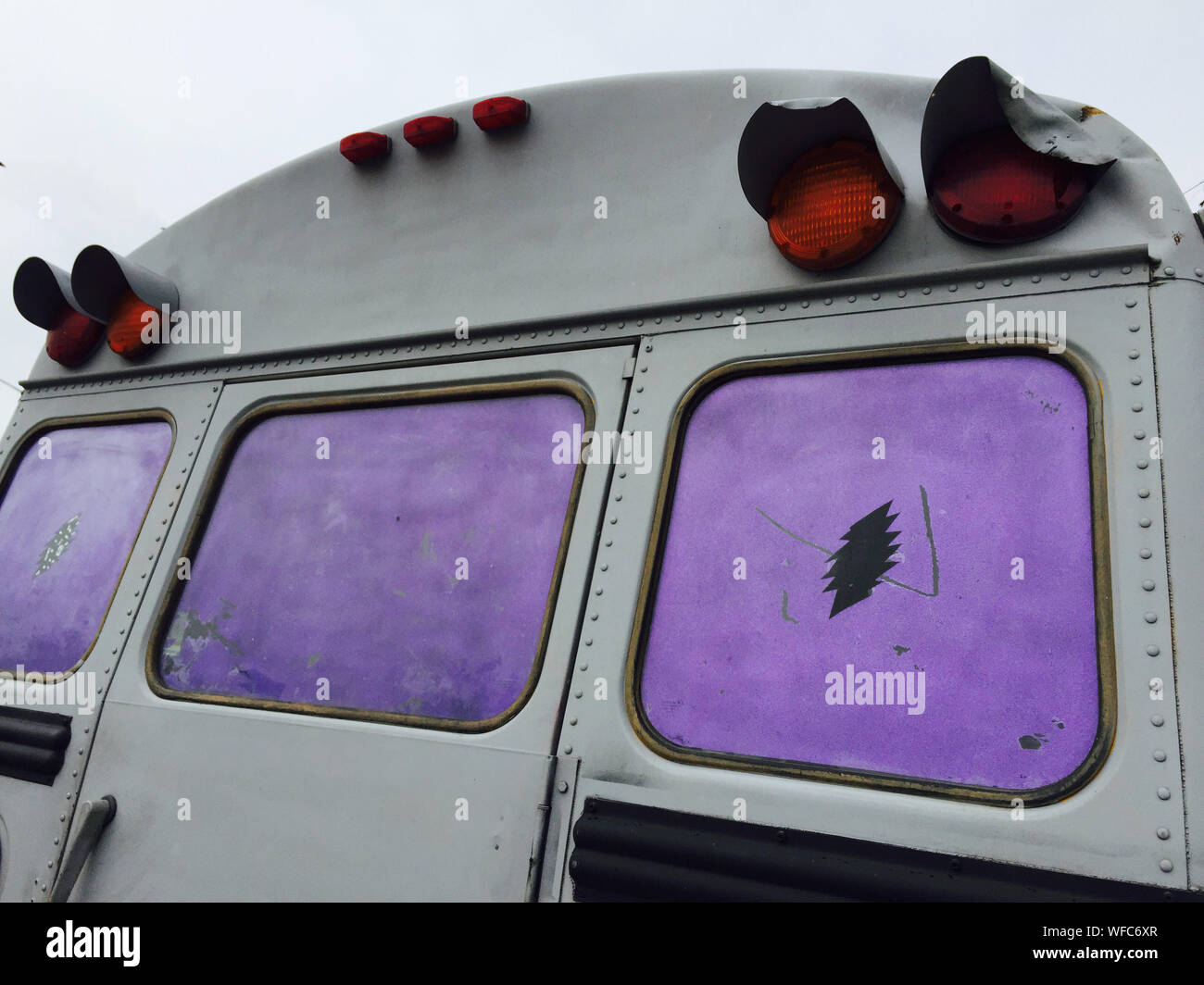 Bus windows hi-res stock photography and images - Alamy