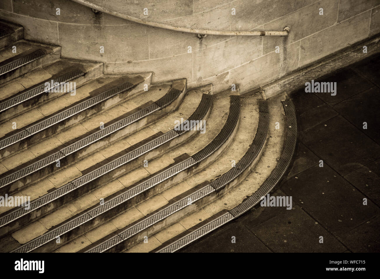 Old handrail hi-res stock photography and images - Alamy