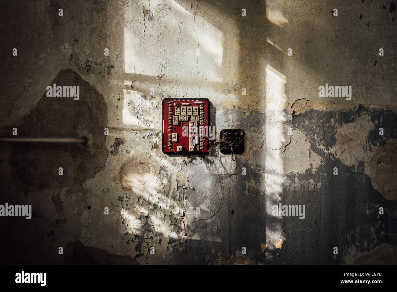 Electric damaged hi-res stock photography and images - Alamy