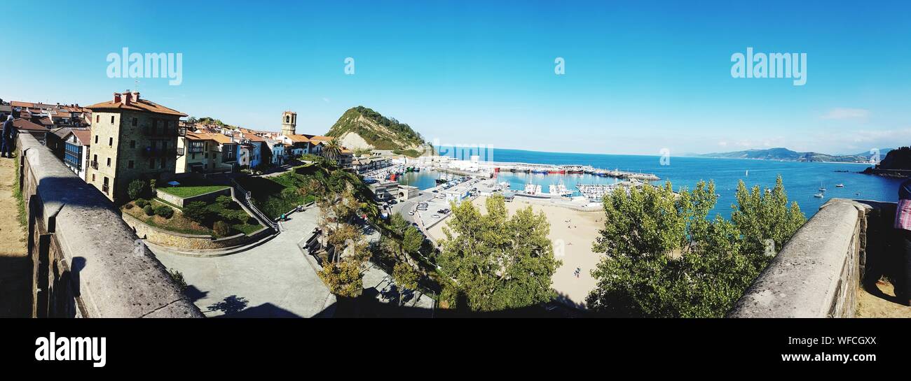 Fort in sea hi-res stock photography and images - Alamy