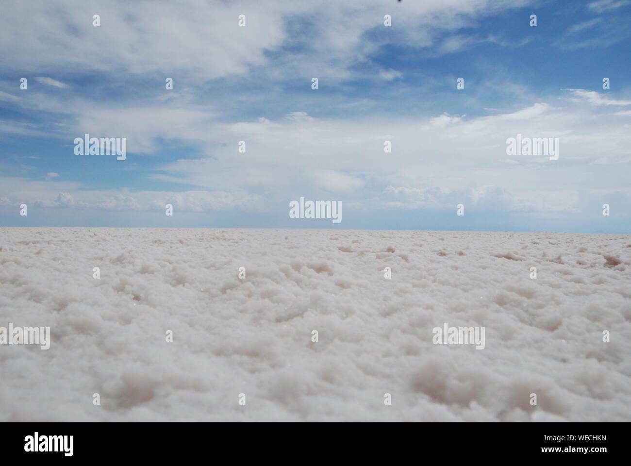 Clouds above desert hi-res stock photography and images - Alamy