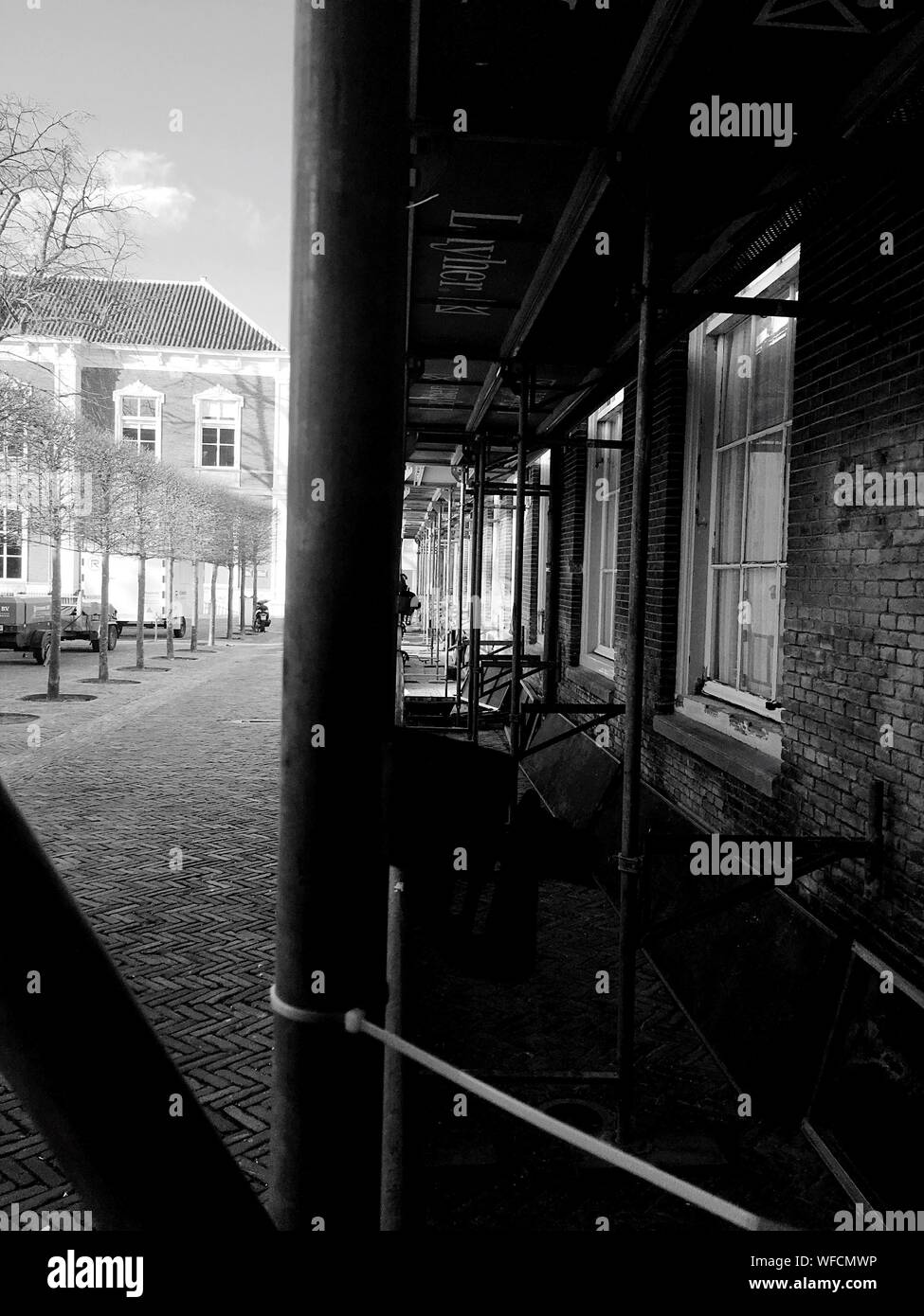 Street corridor hi-res stock photography and images - Alamy