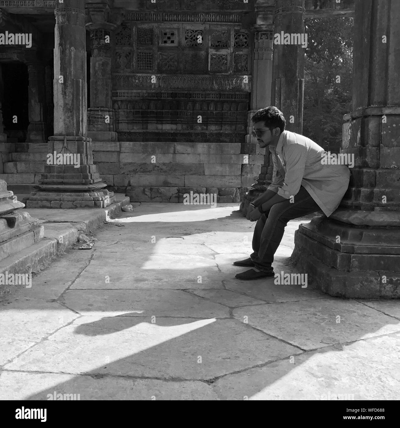 Worship column Black and White Stock Photos & Images - Alamy