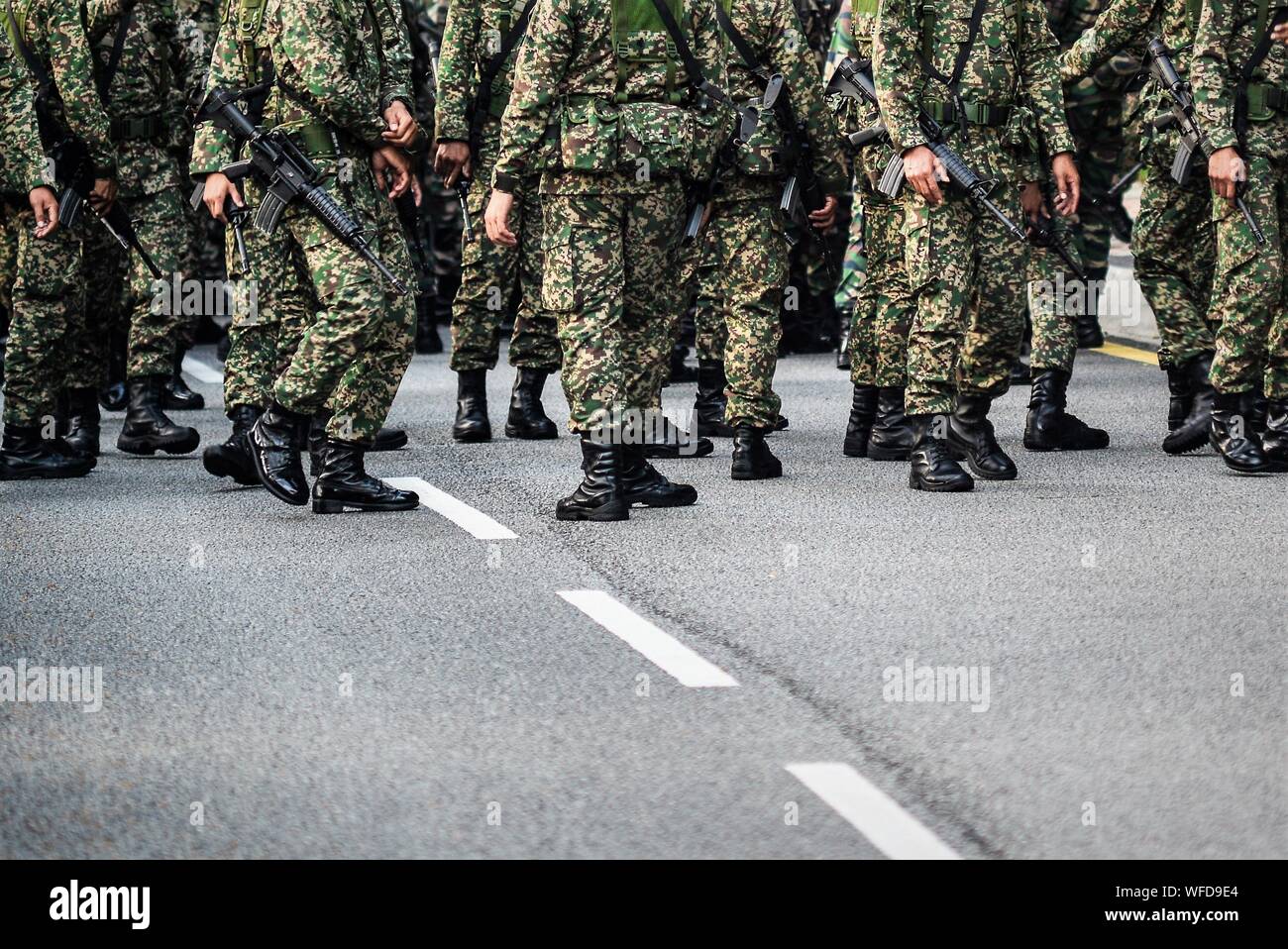 Army Soldiers With Rifle During Parade Stock Photo - Alamy