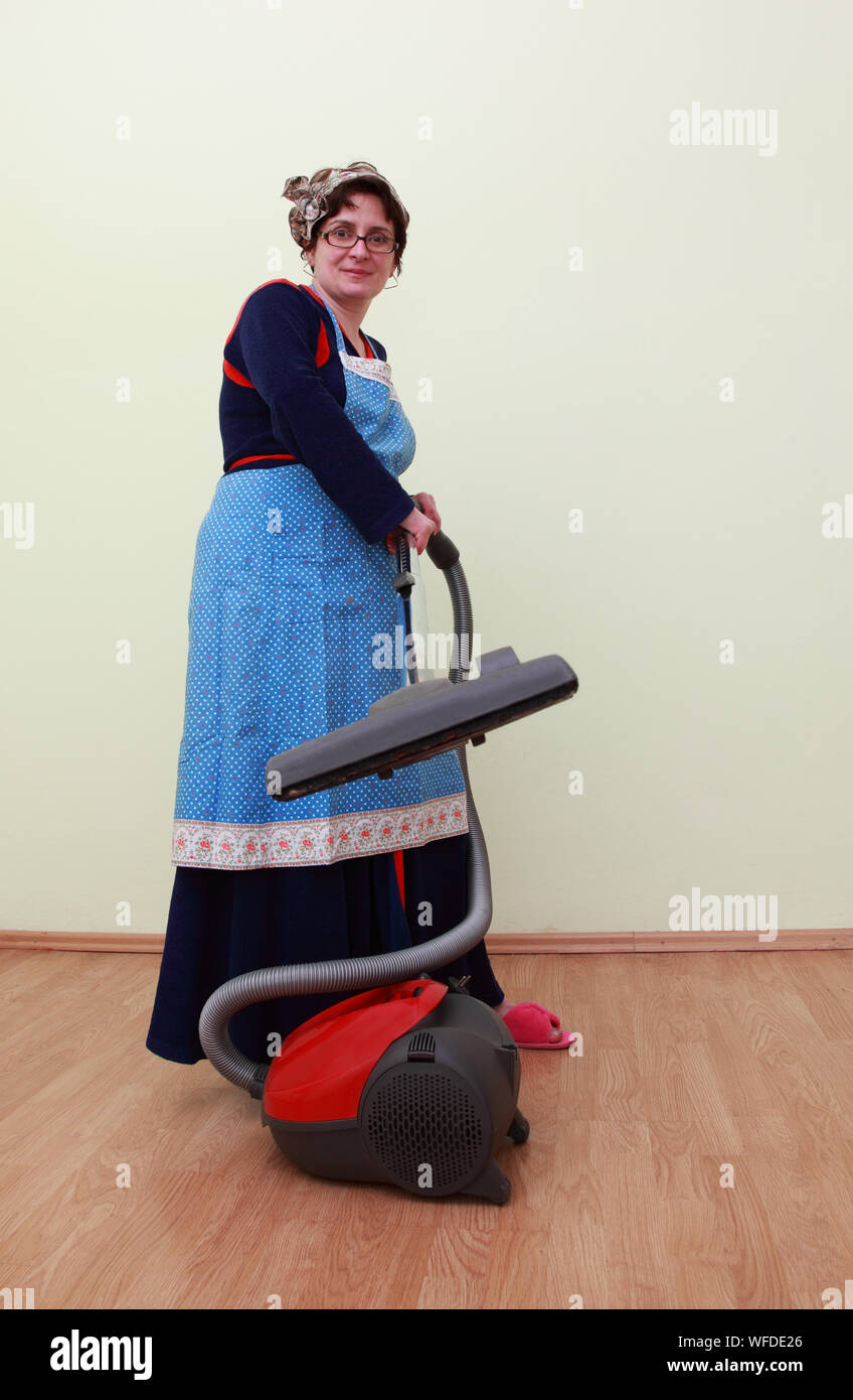 Cleaning House Woman Stock Photos & Cleaning House Woman Stock Images ...