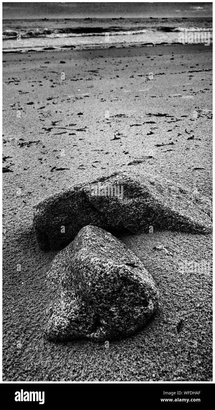Wet sand beach Cut Out Stock Images & Pictures - Alamy