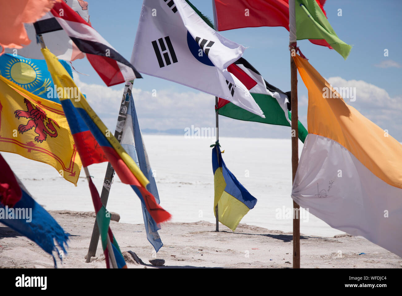Flags on beach hi-res stock photography and images - Alamy