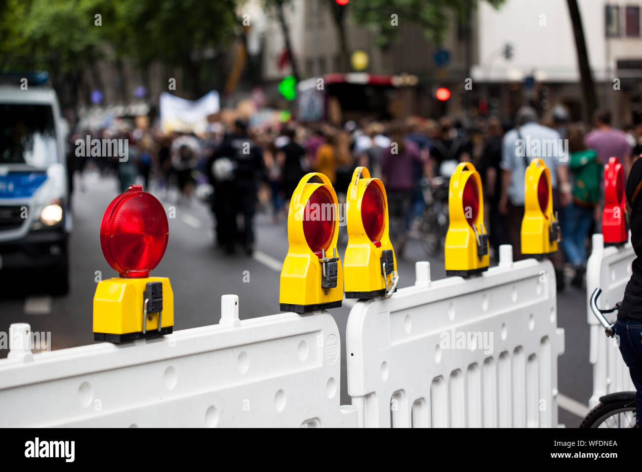 Road Reflectors High Resolution Stock Photography and Images - Alamy
