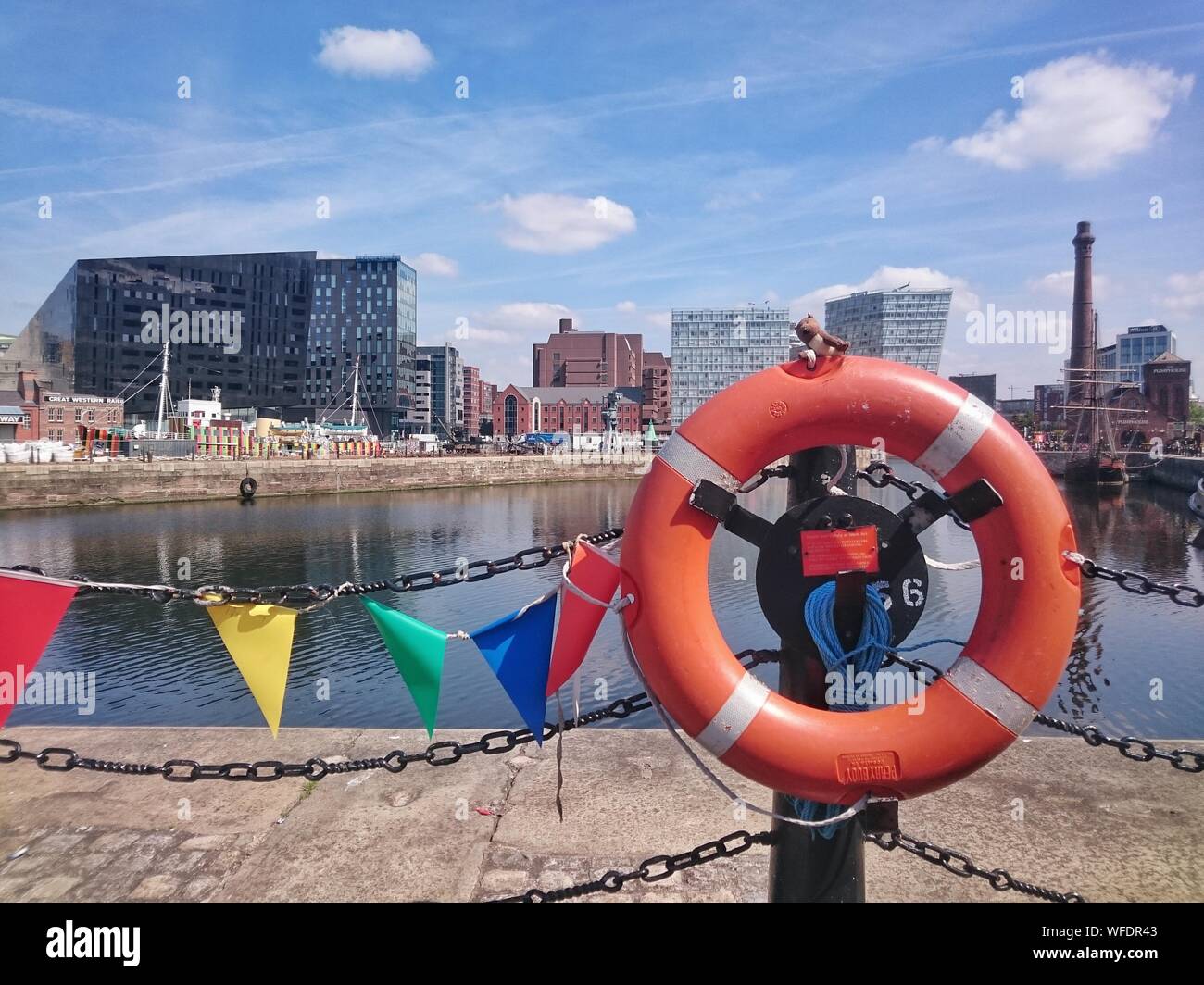 Liverpool center hi-res stock photography and images - Alamy