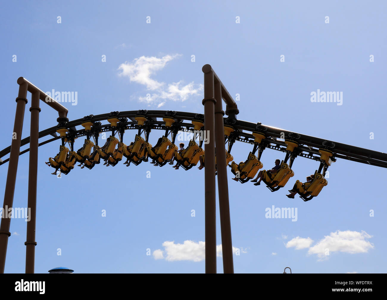 Paultons park theme park hi-res stock photography and images - Alamy