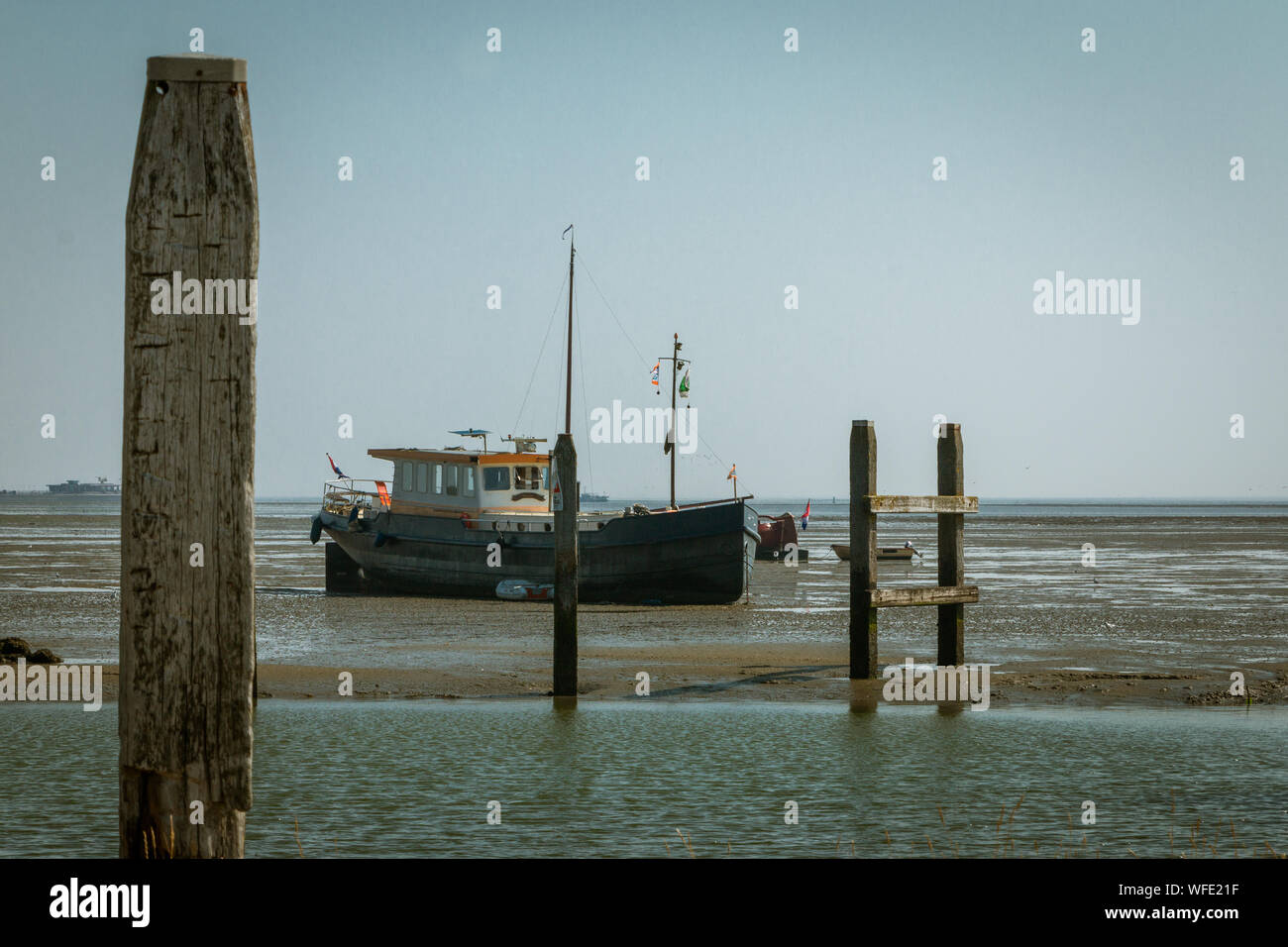 Wadden islands mud netherlands hi-res stock photography and images - Alamy