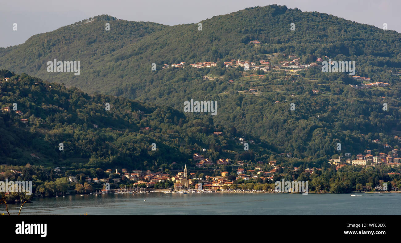 Lesa hi-res stock photography and images - Alamy