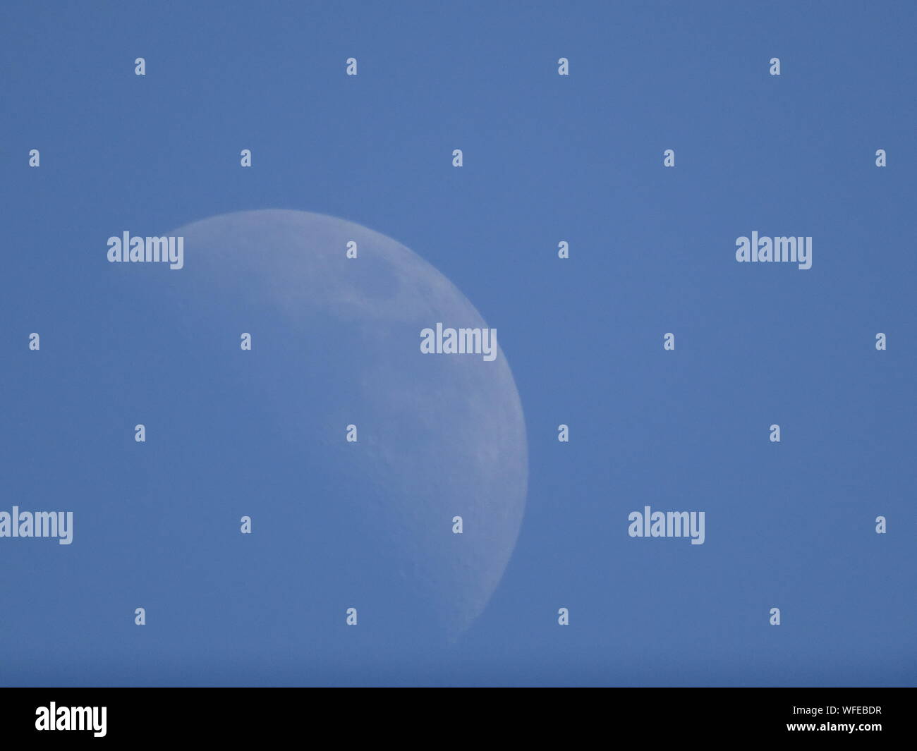 Moon and dusk hi-res stock photography and images - Alamy