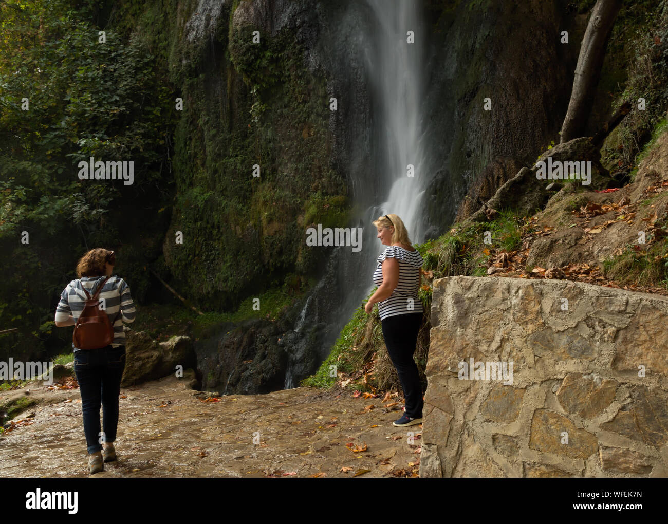 Long length waterfall hi-res stock photography and images - Alamy