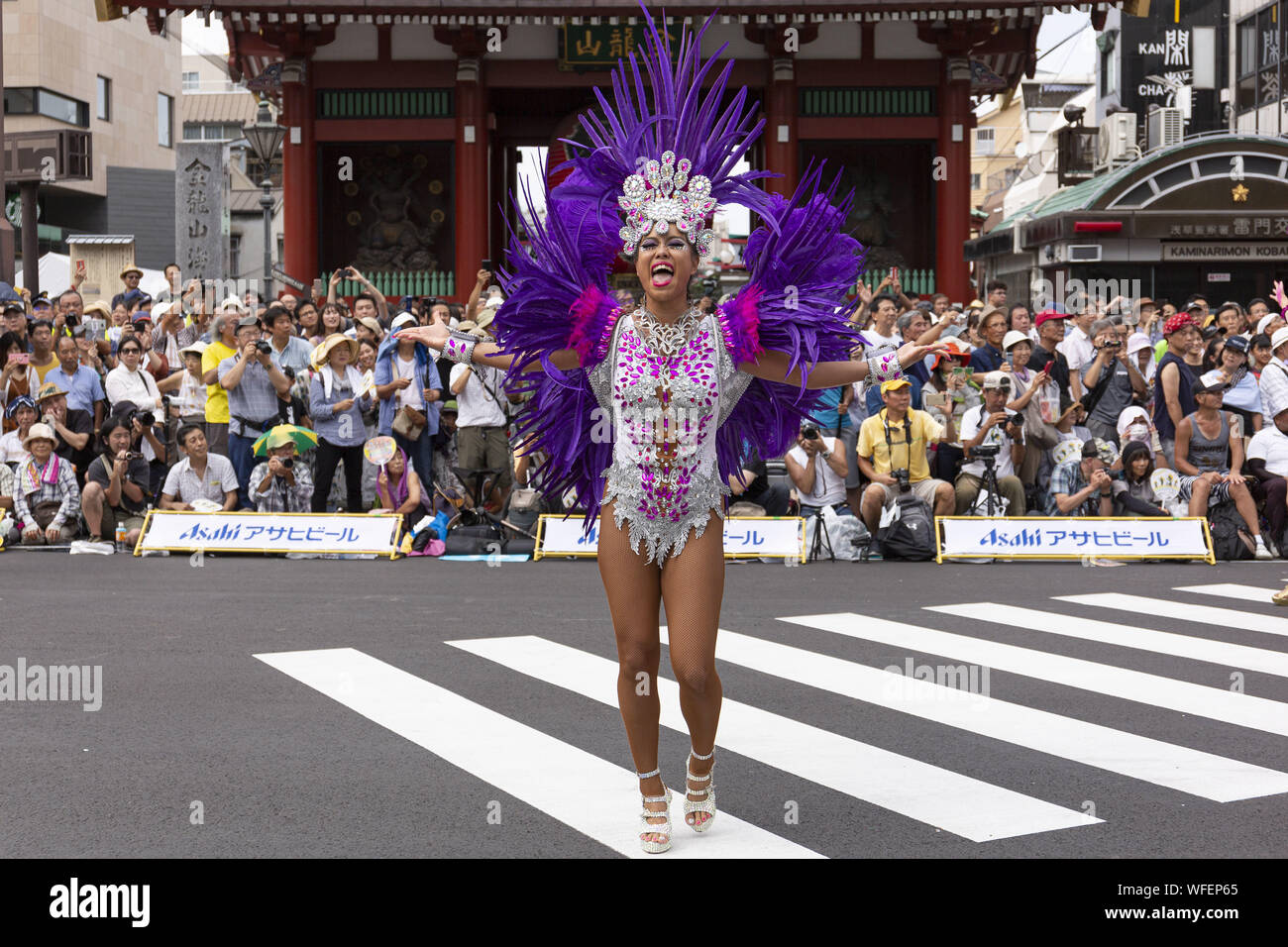 Tokyo, Japan. 31st Aug, 2019. A samba dancer performs through the ...