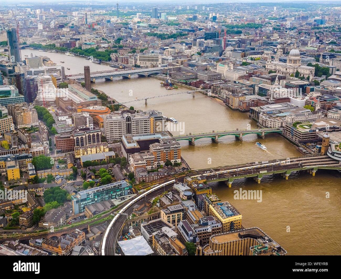Bridges Over The Thames High Resolution Stock Photography and Images ...