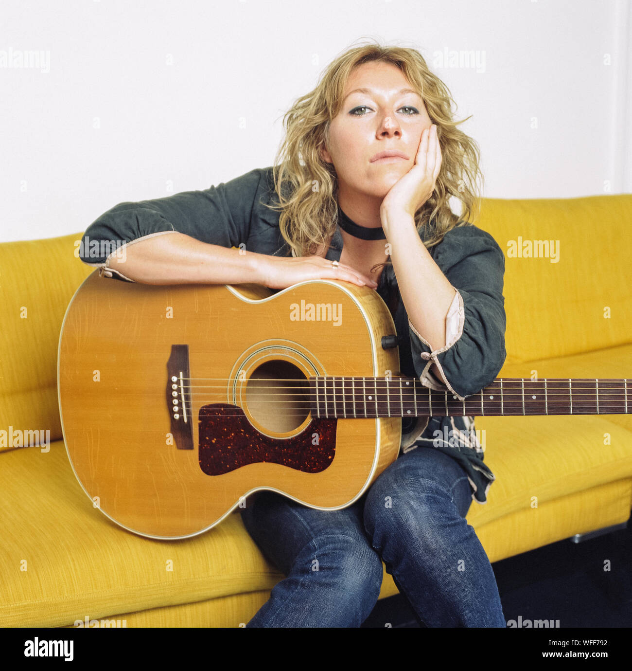 Martha Wainwright photographed on 17th May 2006. Primrose Hill, London ...