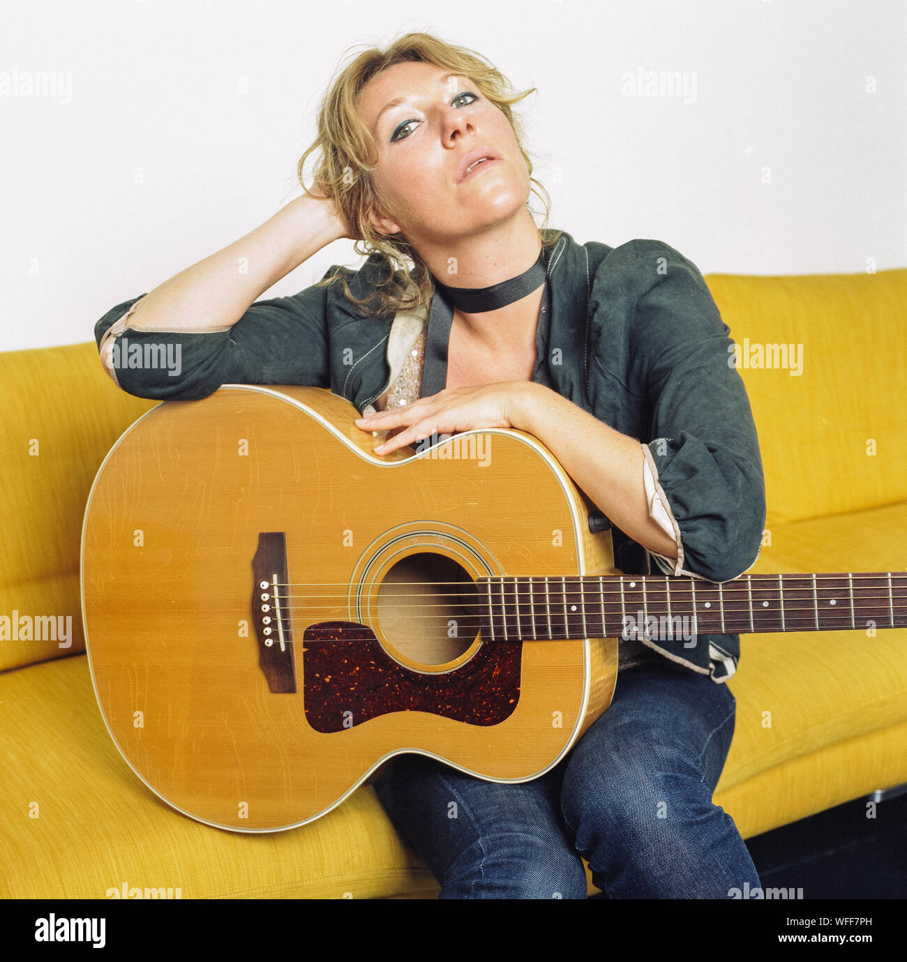 Martha Wainwright photographed on 17th May 2006. Primrose Hill, London ...