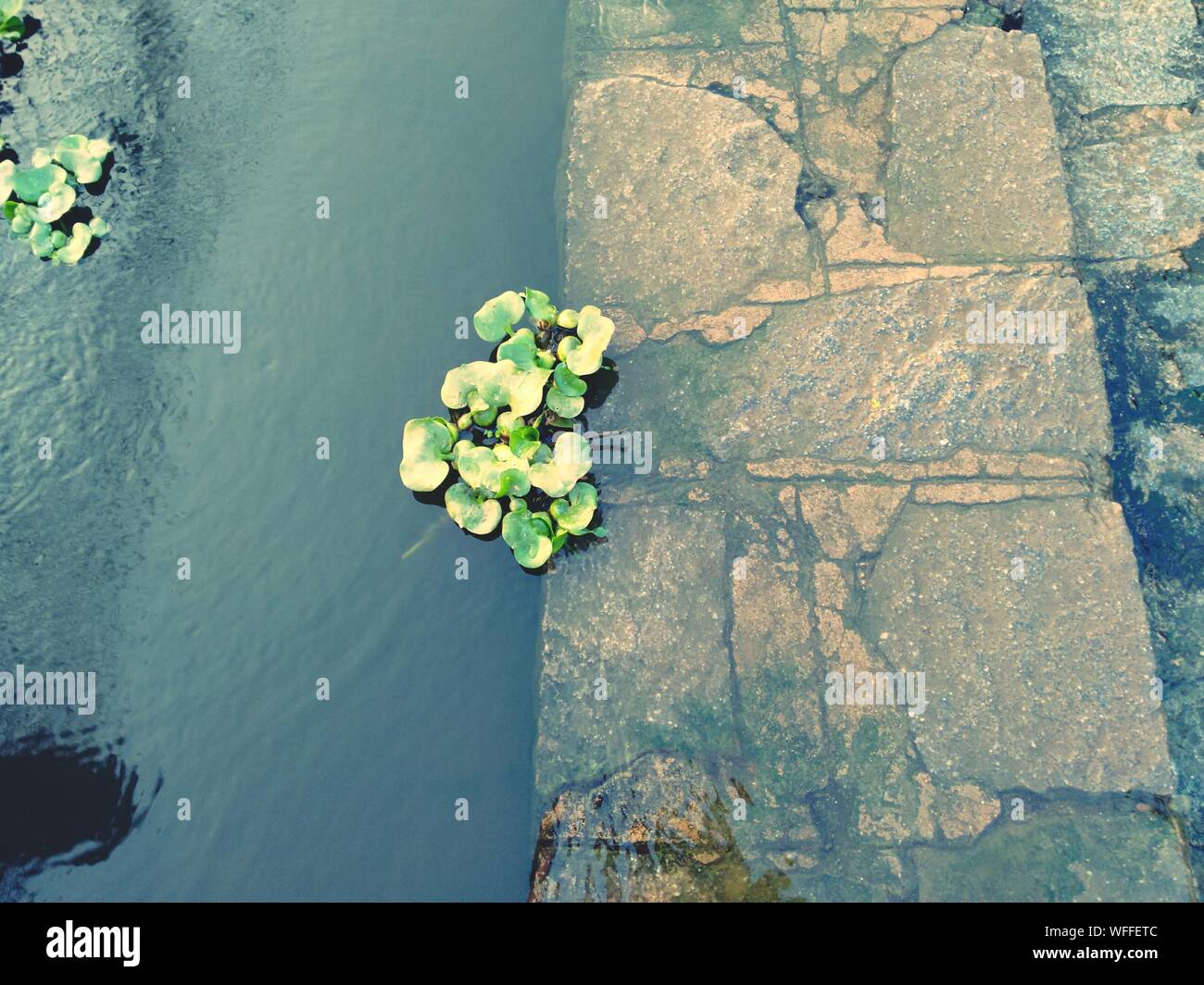 Stone edge hi-res stock photography and images - Alamy