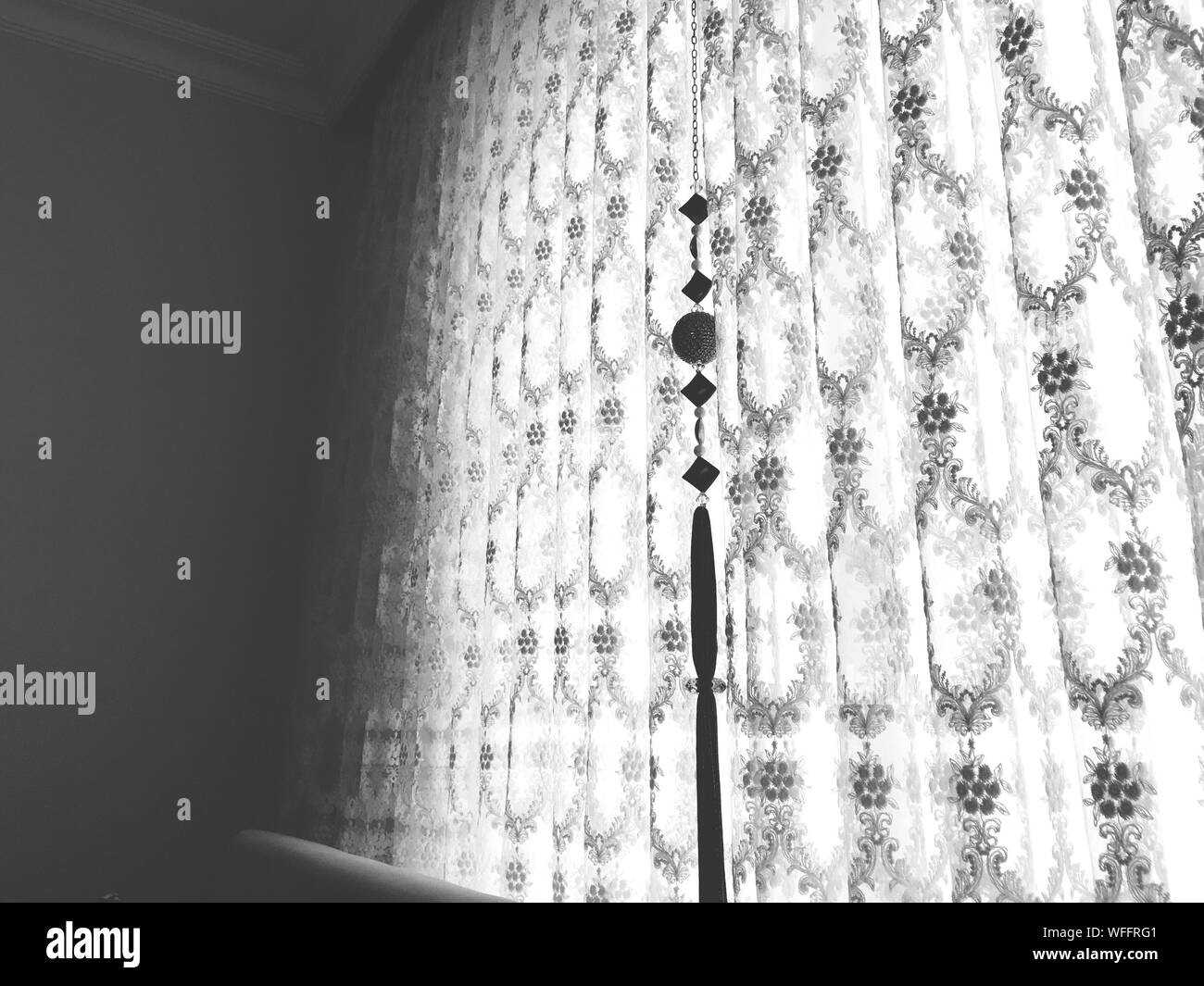 Full blind hi-res stock photography and images - Alamy