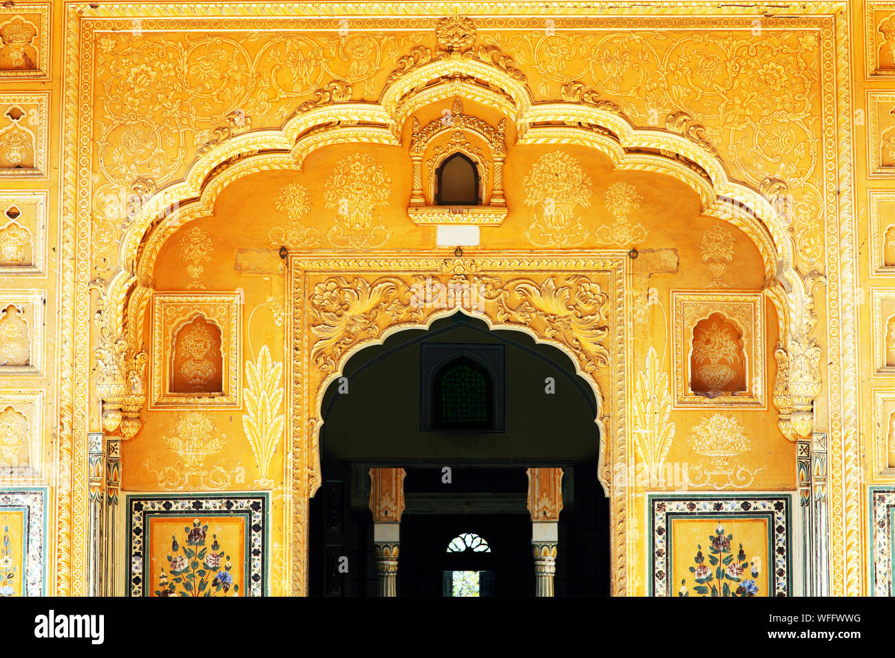 Indian archway hi-res stock photography and images - Alamy