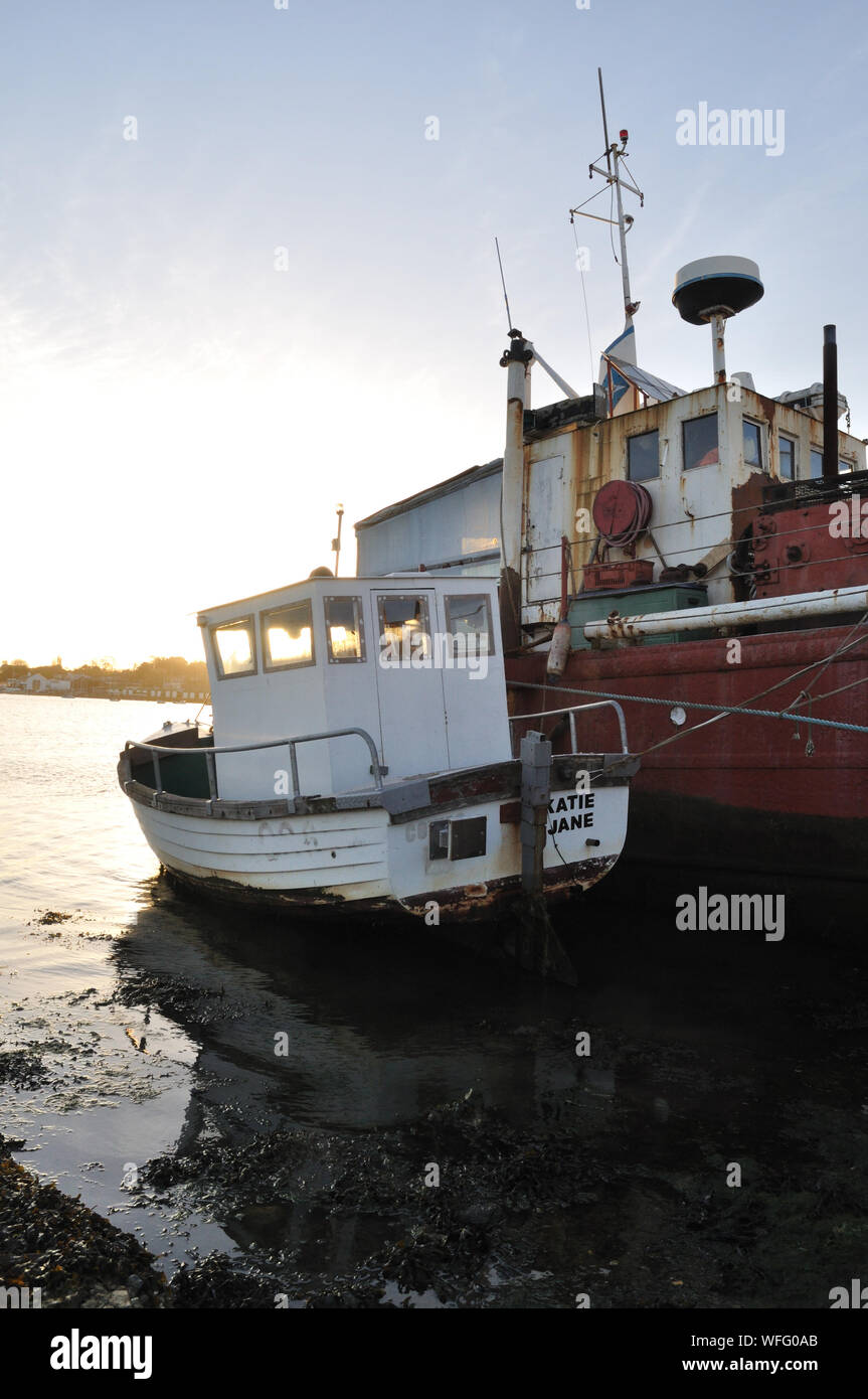 Rusting House boat Stock Photo - Alamy
