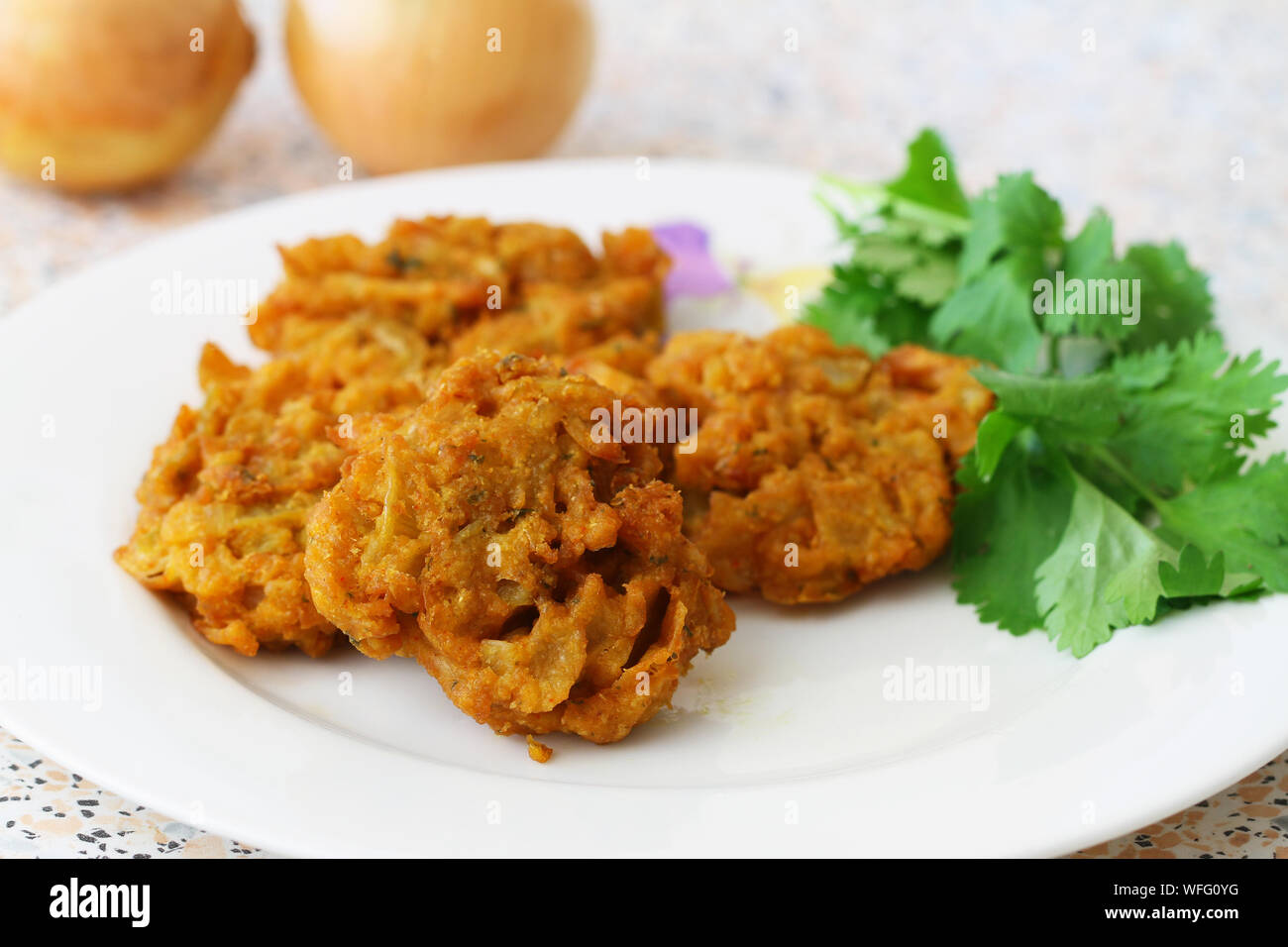Traditional indian snacks hi-res stock photography and images - Alamy