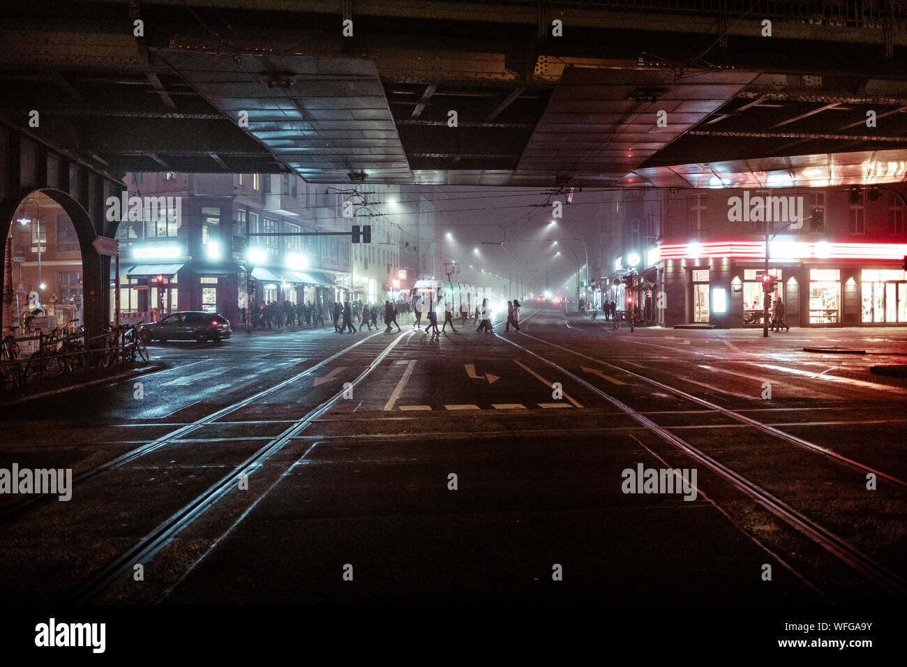 Road and markings and night hi-res stock photography and images - Alamy