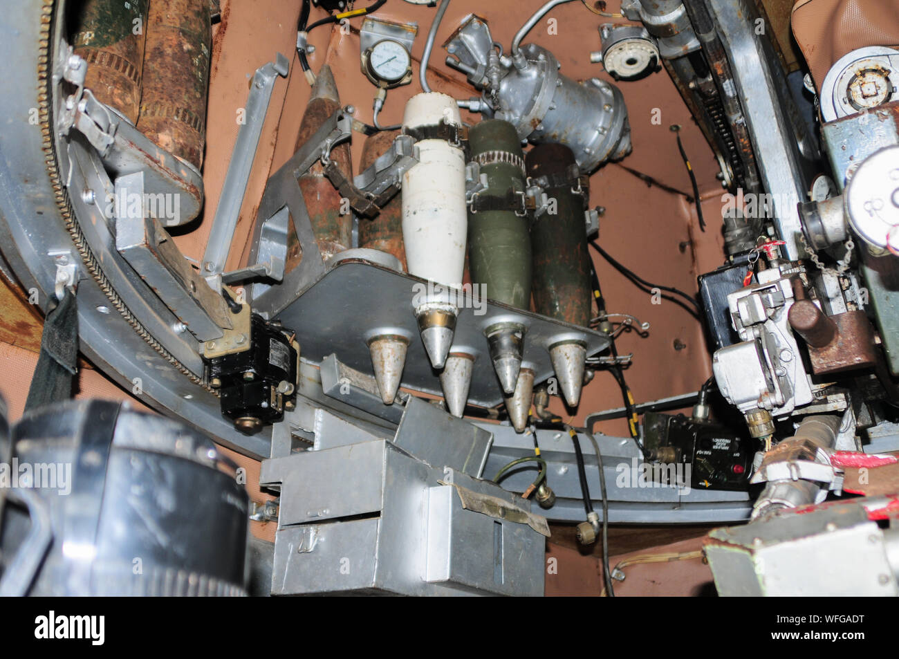 Military tank interior hi-res stock photography and images - Alamy