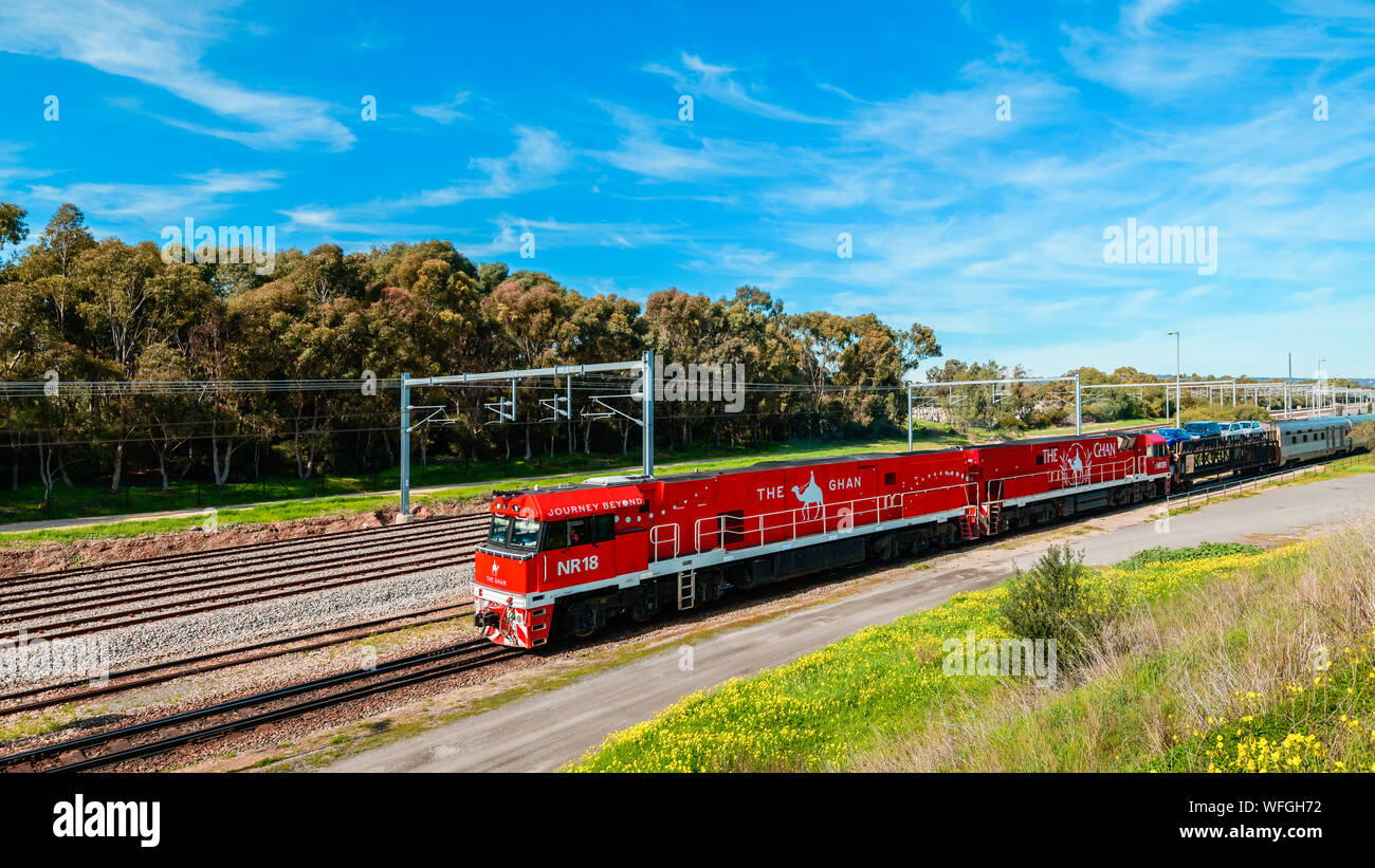 The ghan train hi-res stock photography and images - Alamy
