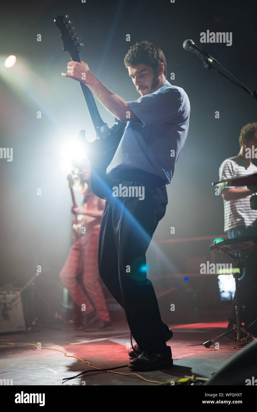 Sweaty singer hi-res stock photography and images - Alamy