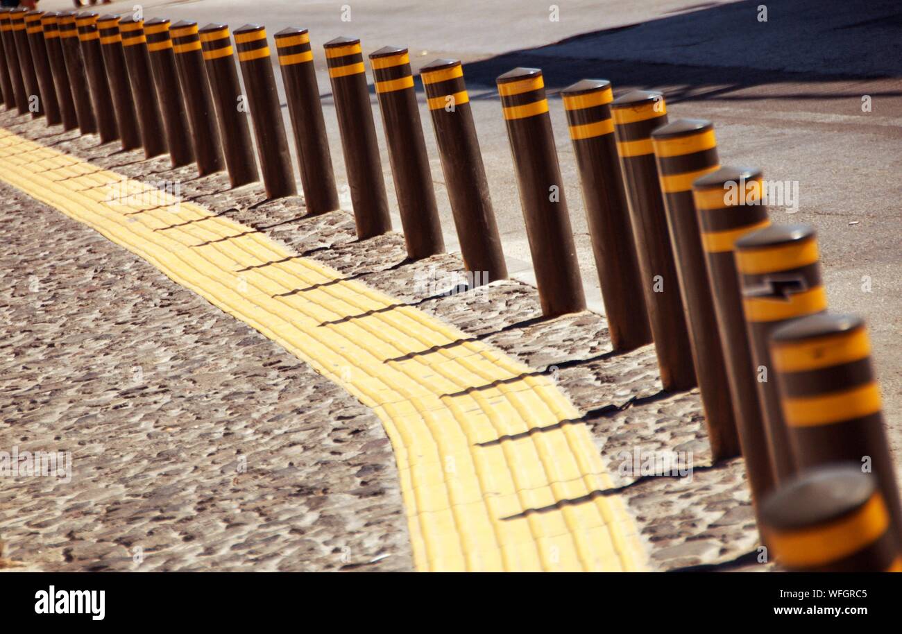 Stone bollards street bollard hi-res stock photography and images - Alamy