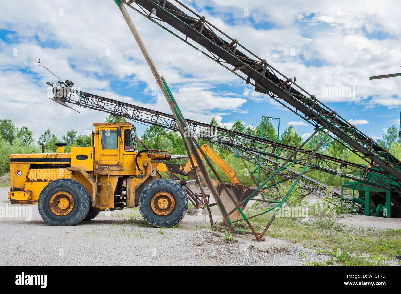 Site vehicle hi-res stock photography and images - Alamy