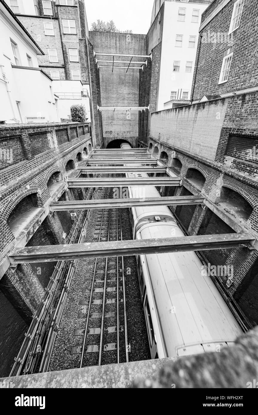 Bayswater underground hi-res stock photography and images - Alamy