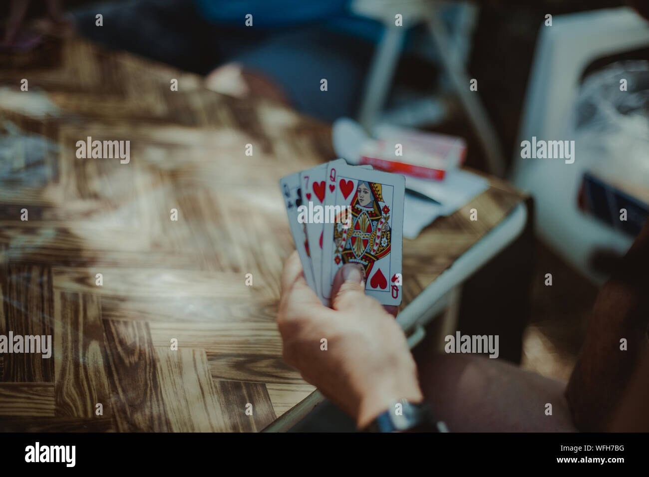 Man poker cards hi-res stock photography and images - Alamy