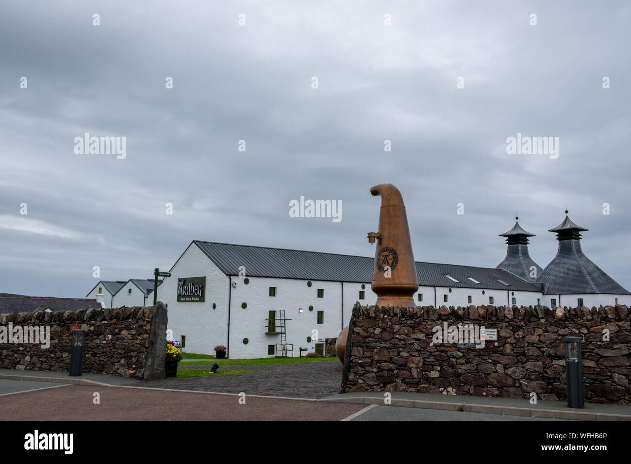 Ardbeg Distillery High Resolution Stock Photography and Images - Alamy
