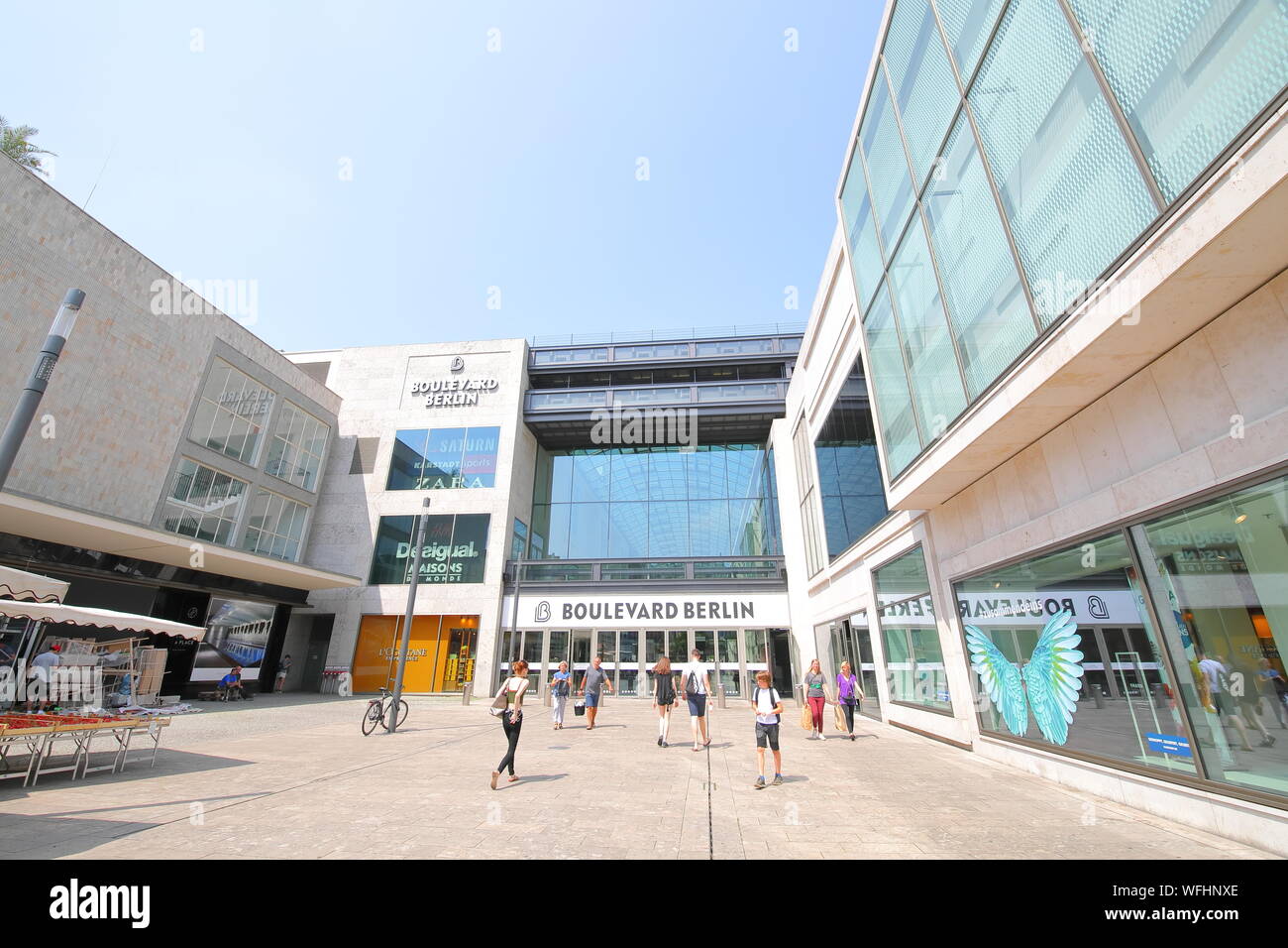 Boulevard shopping mall Berlin Germany Stock Photo - Alamy