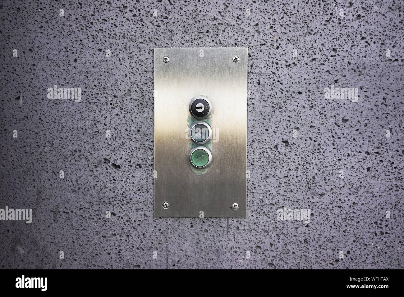 Control wall hi-res stock photography and images - Alamy