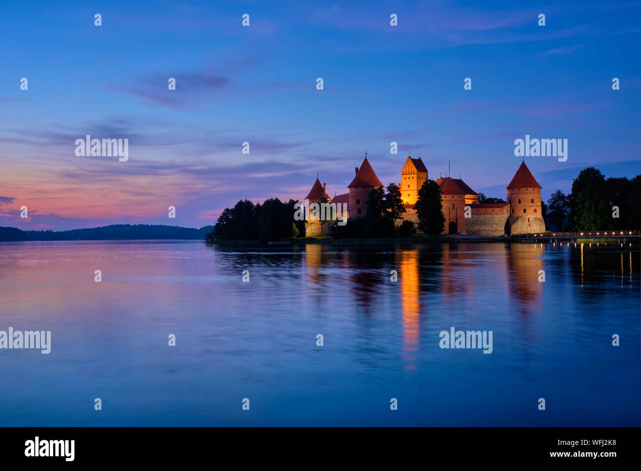 Trakai Castle Night High Resolution Stock Photography and Images - Alamy