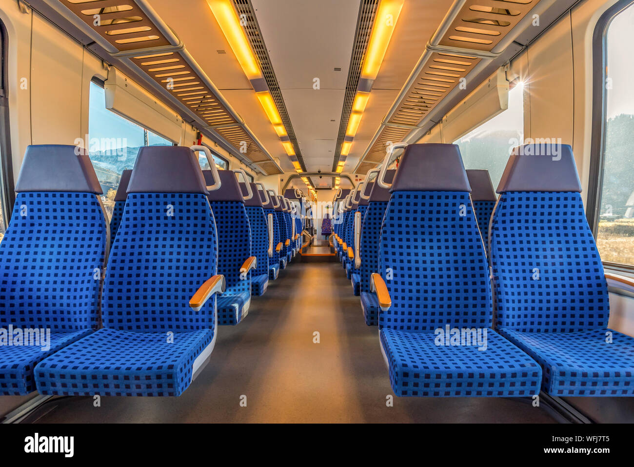 Interior Train Carriage Stock Photos & Interior Train Carriage Stock ...