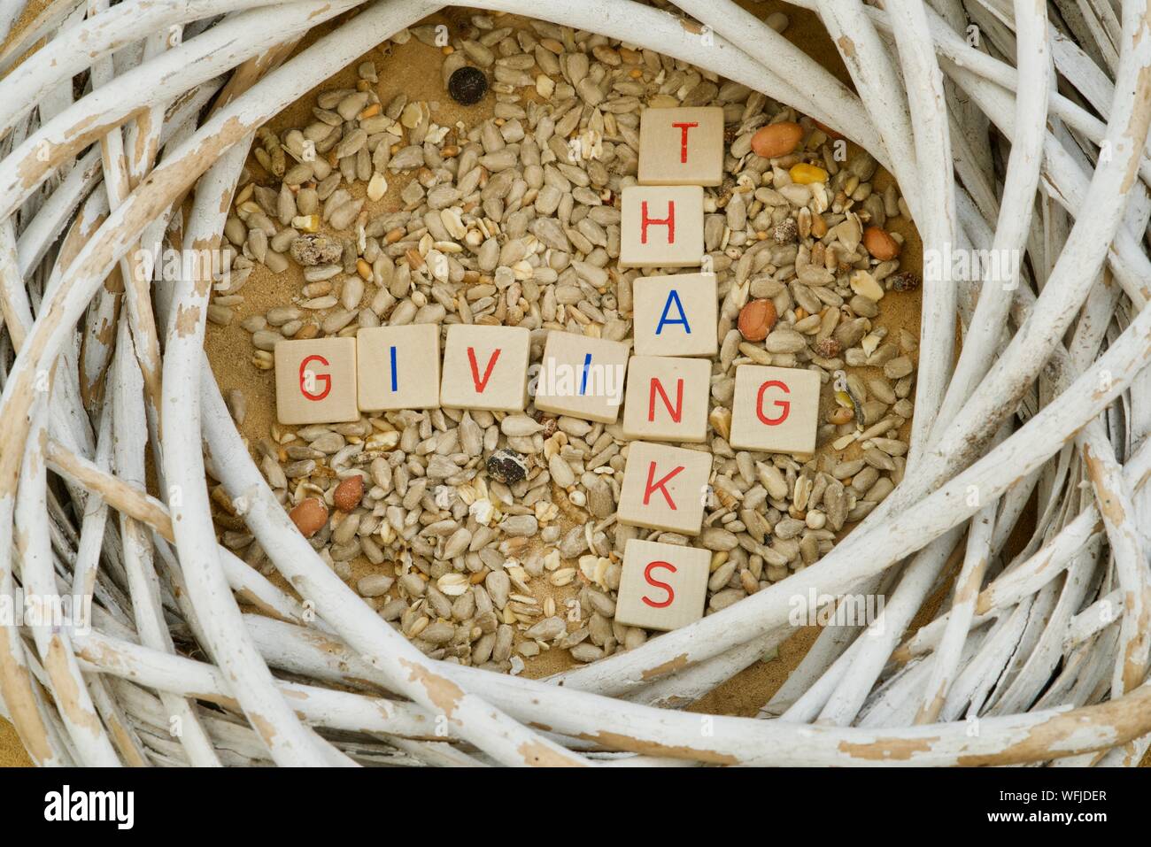 Happy thanksgiving lettering hi-res stock photography and images - Alamy